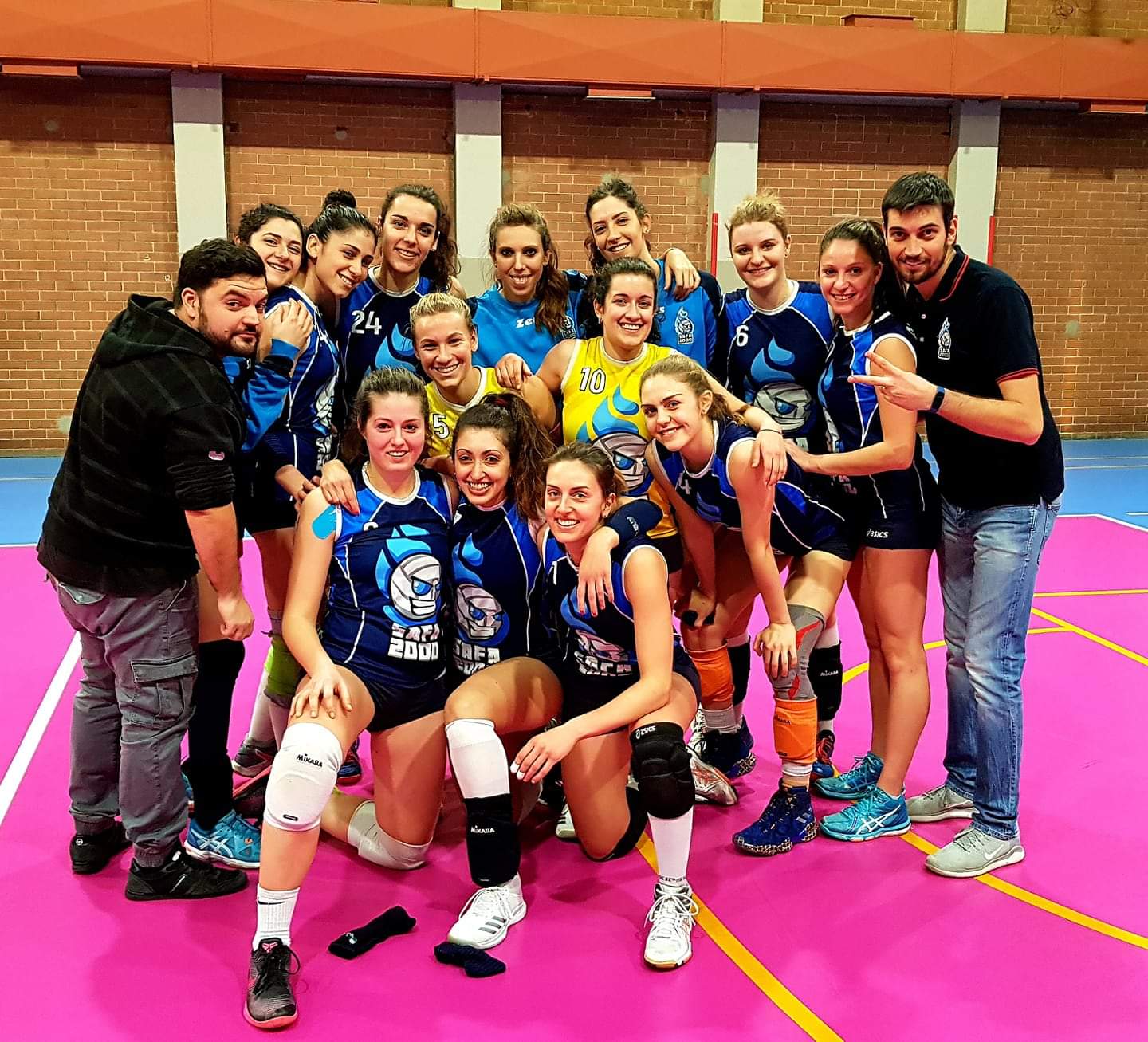 VOLLEY: SERIE D. 12 vittorie, secondo posto in classifica e il sogno ... VOLLEY: SERIE D. 12 vittorie, secondo posto in classifica e il sogno ...